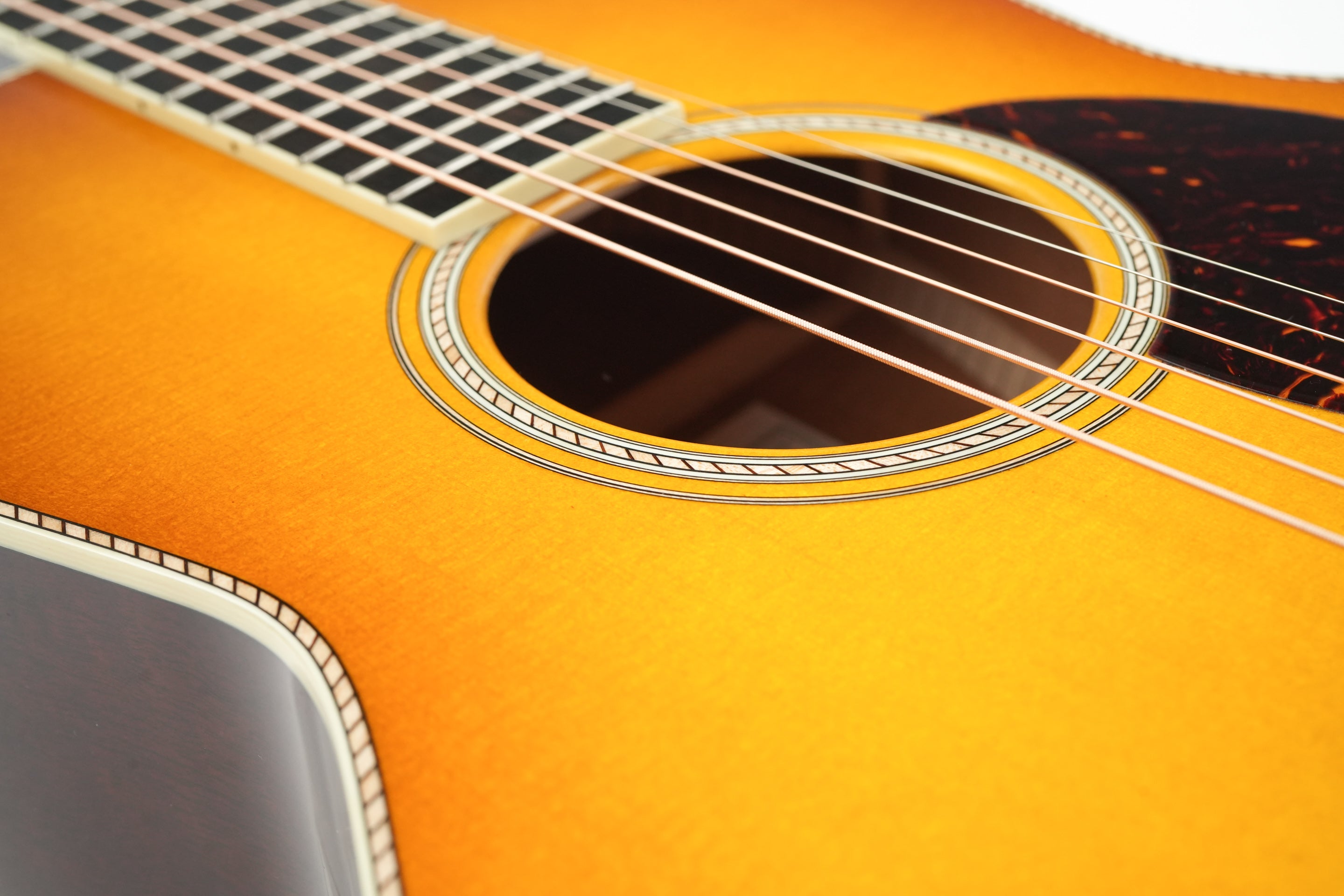 Santa Cruz 00 Custom Figured Mahogany Moon Spruce Buttered Toast 2024 ...