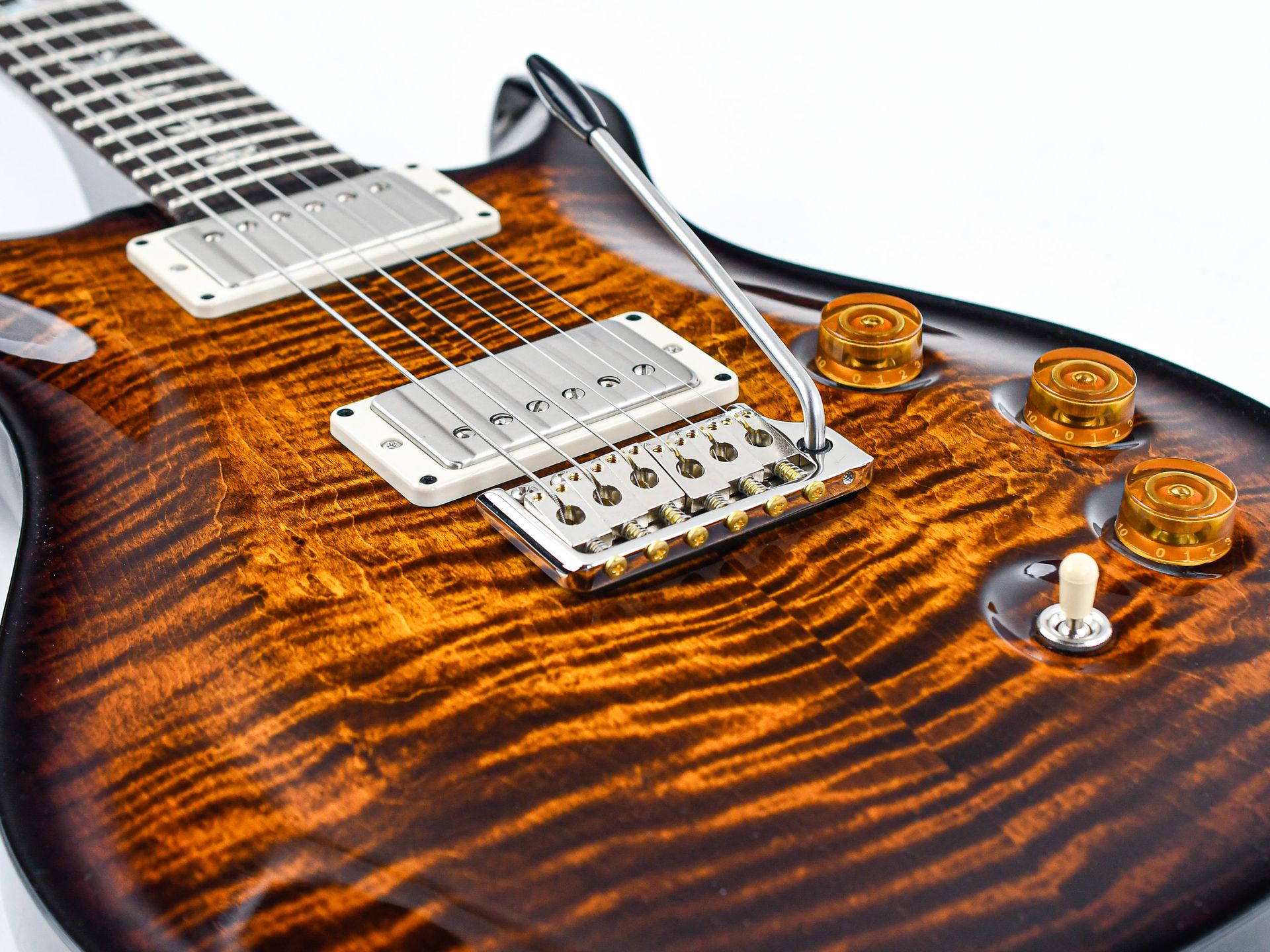 PRS DGT Black Gold Burst | The Fellowship of Acoustics