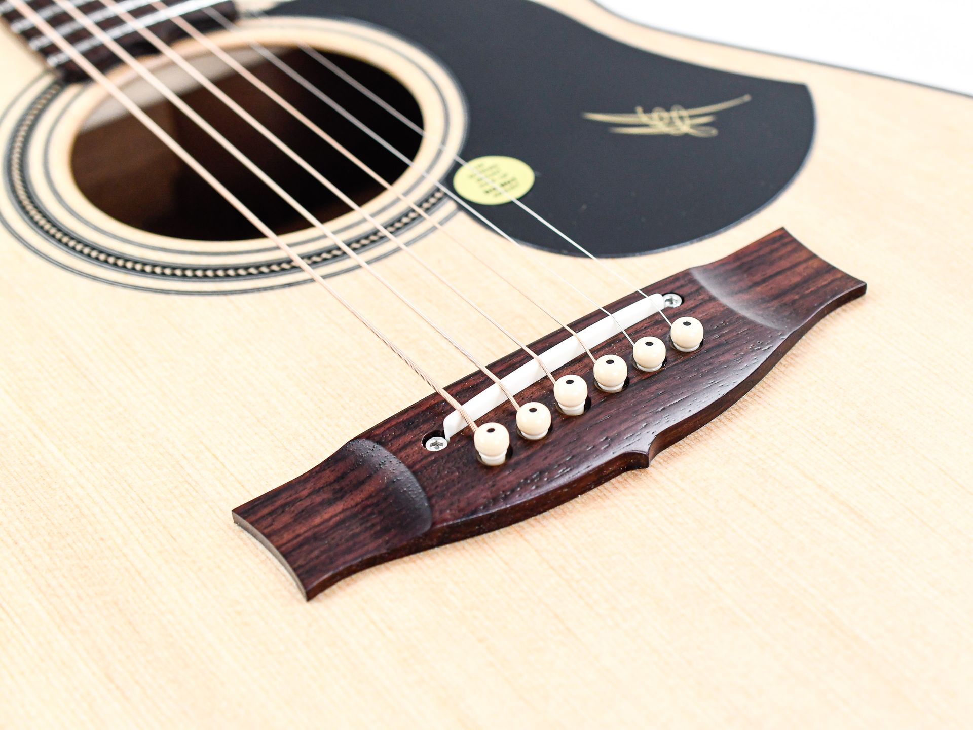 Maton EBG808C Signature Joe Robinson | The Fellowship of Acoustics