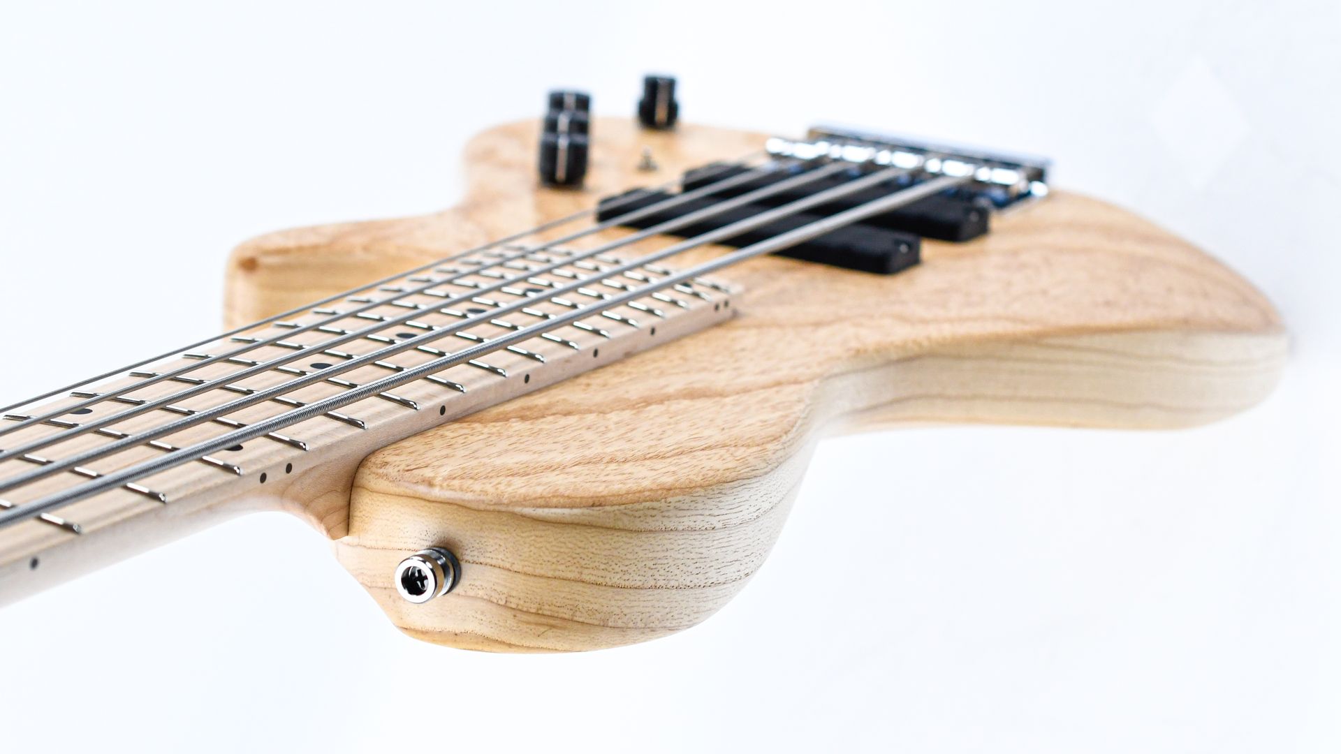 Sadowsky MetroLine 24 Fret Single Cut Bass Swamp Ash Body 5 String ...