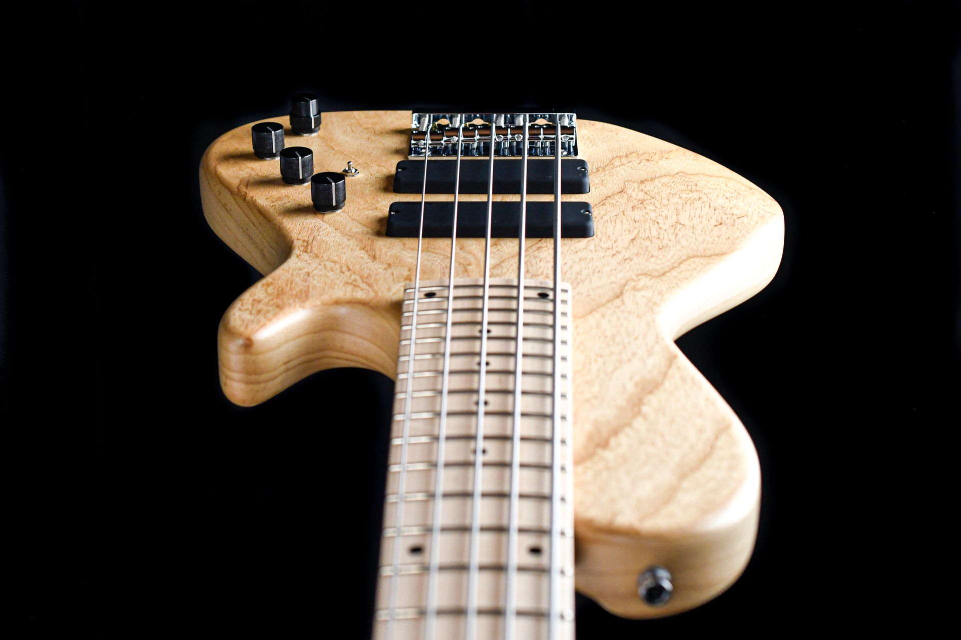 Sadowsky MetroLine 24 Fret Single Cut Bass Swamp Ash Body 5 String ...
