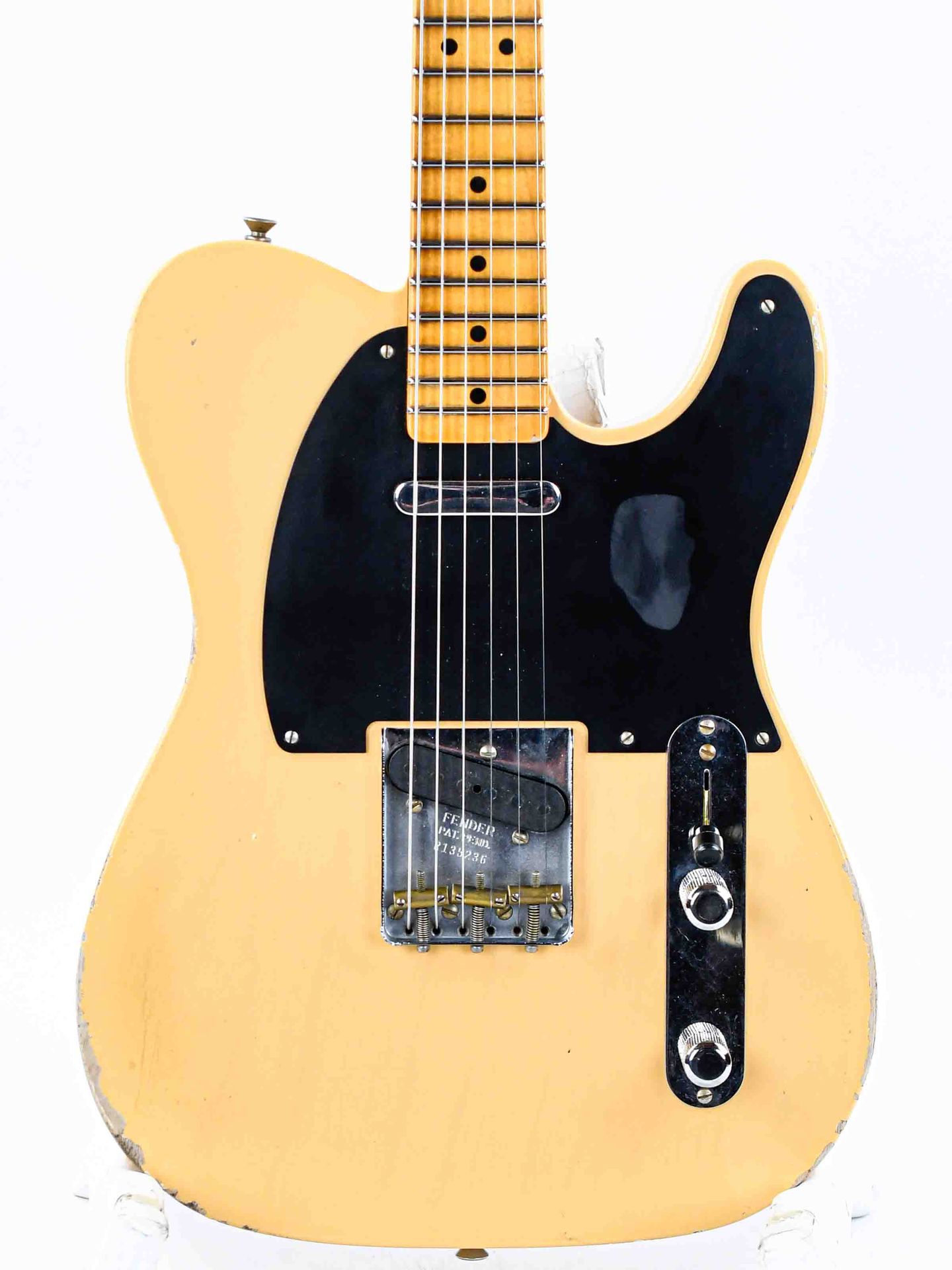 Fender Custom Shop 1951 Nocaster Blonde Relic B-Stock | The Fellowship ...