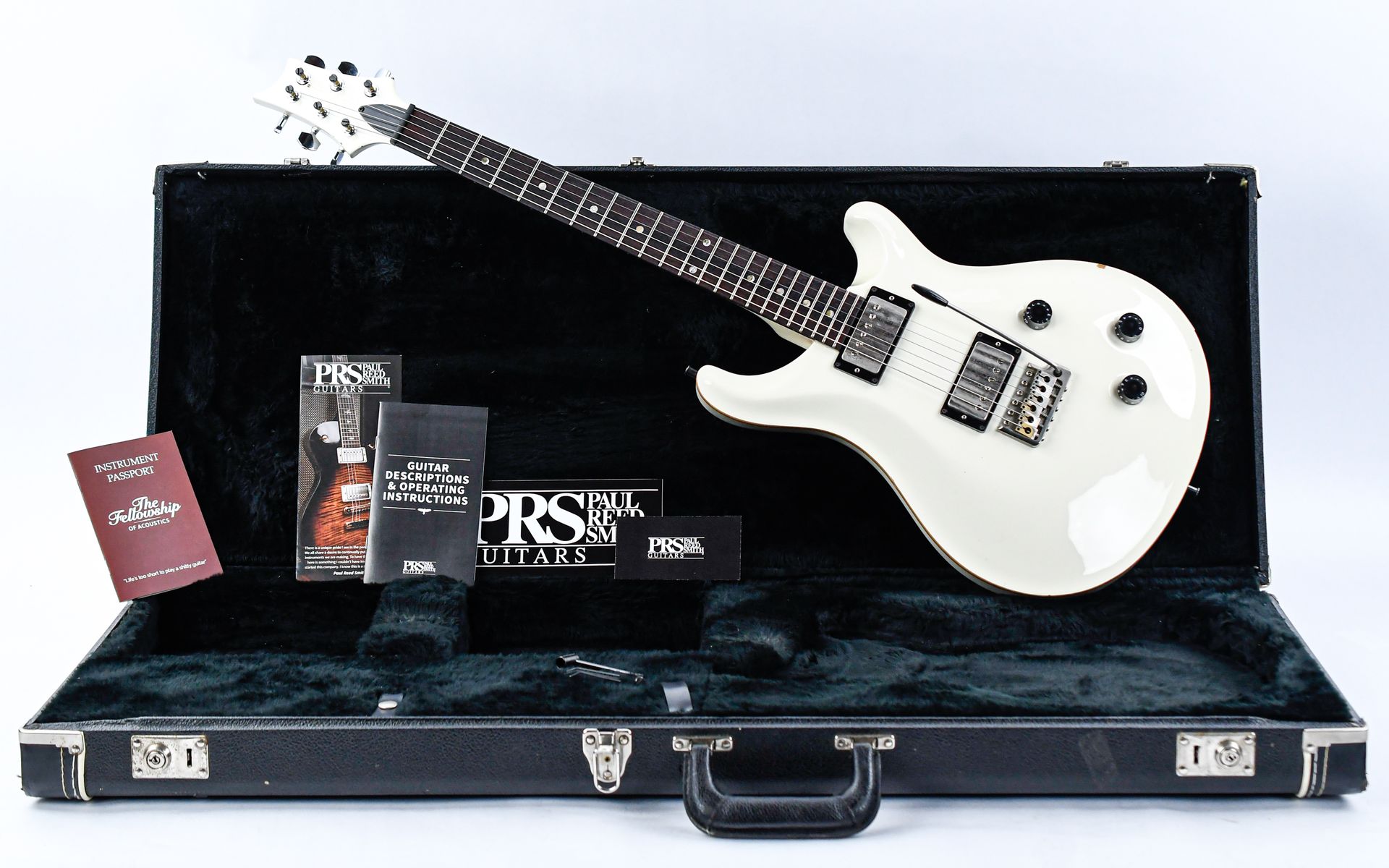 PRS Custom 22 Antique White 1999 | The Fellowship of Acoustics