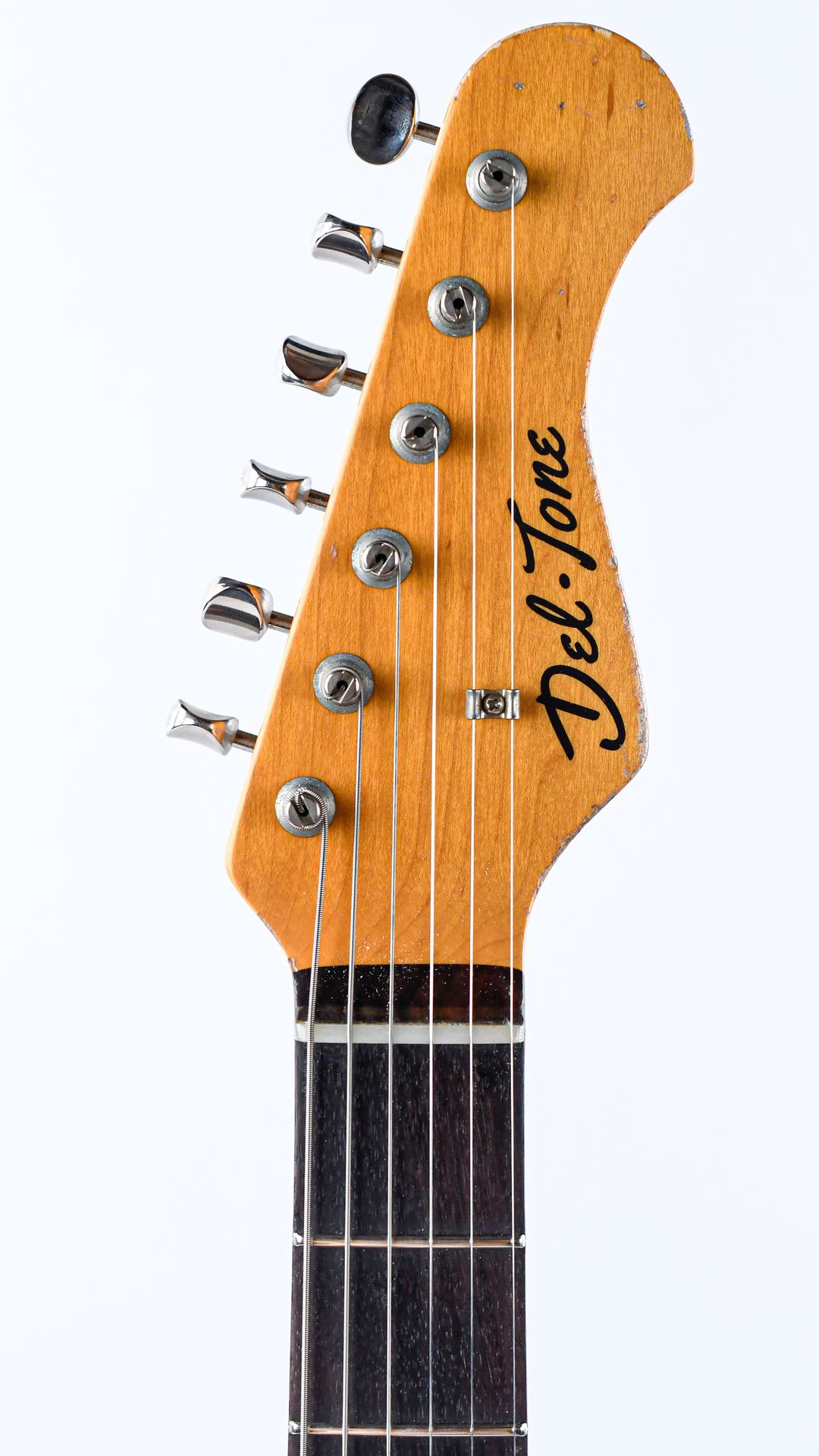 Del Tone 60s S Style Shell Pink | The Fellowship of Acoustics