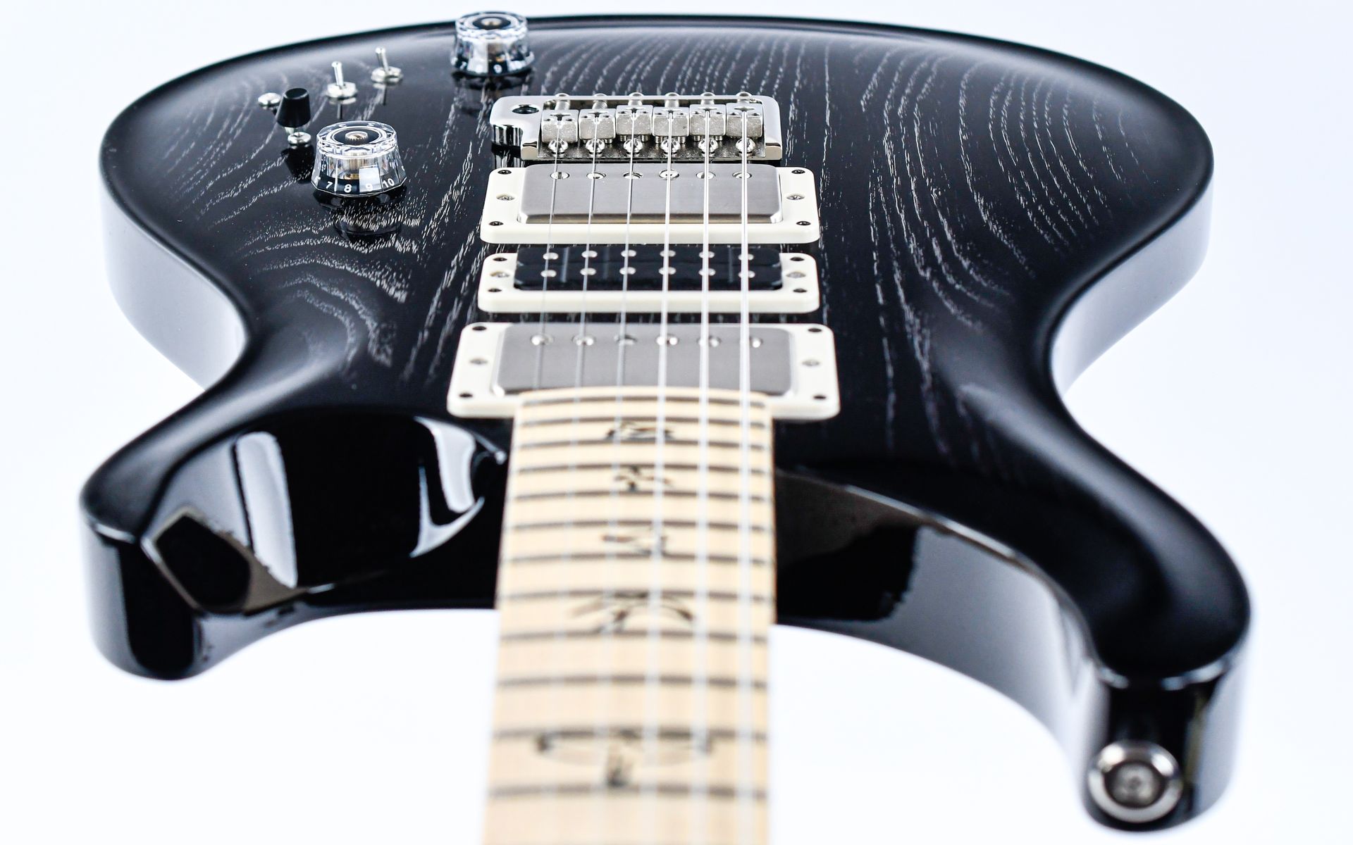 PRS Swamp Ash Special Black Doghair Smokeburst Maple | The Fellowship ...