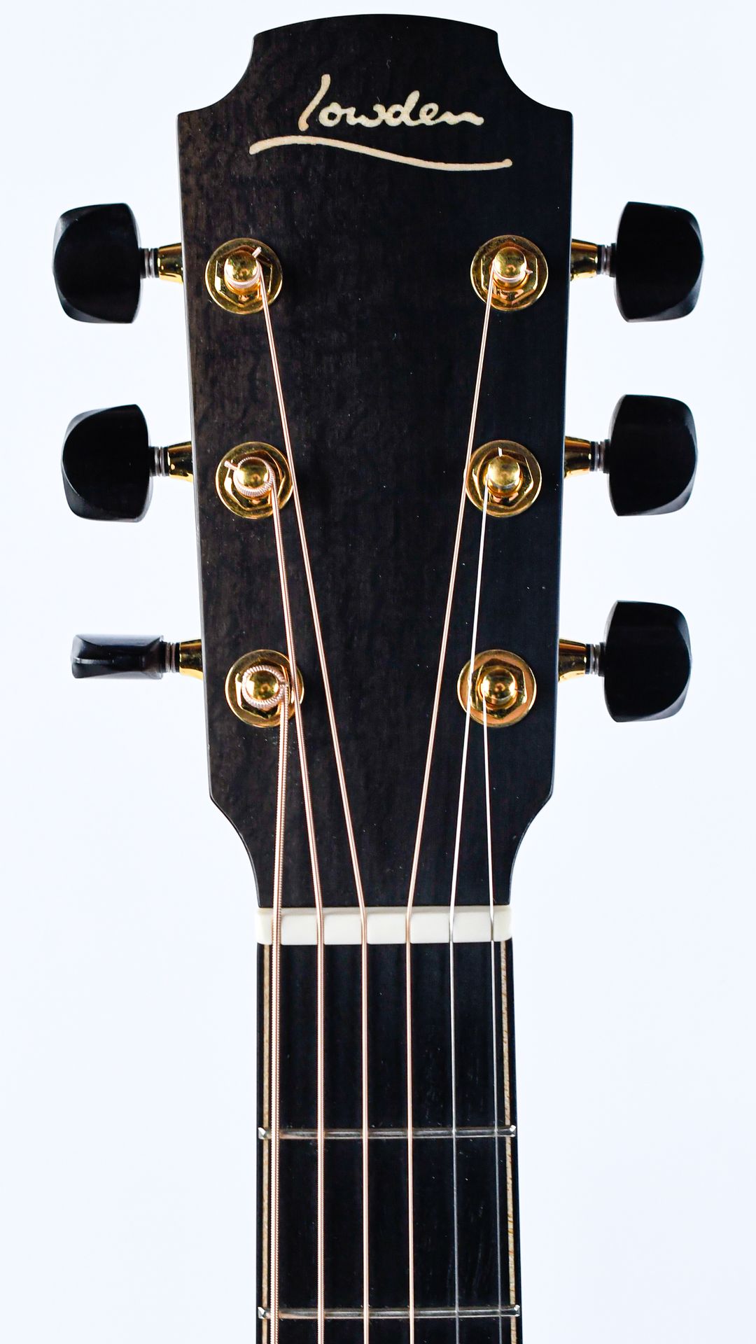 Lowden S35 Alpine Spruce Walnut 2022 | The Fellowship of Acoustics