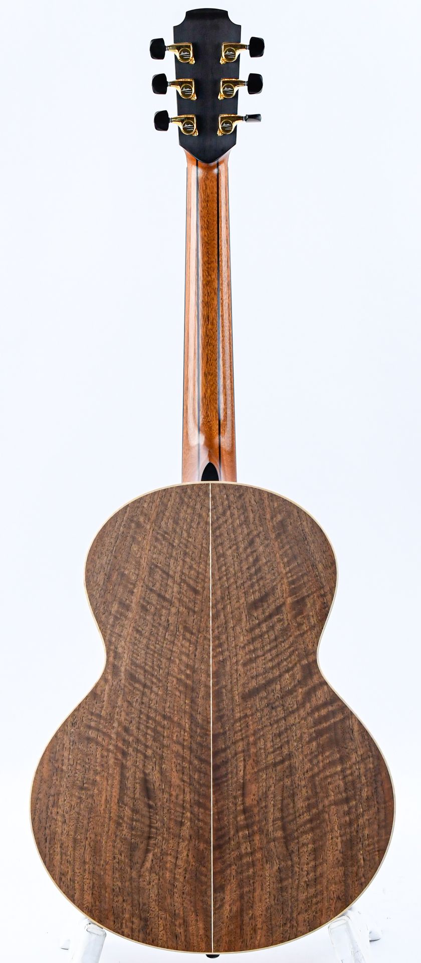 Lowden S35 Alpine Spruce Walnut 2022 | The Fellowship of Acoustics