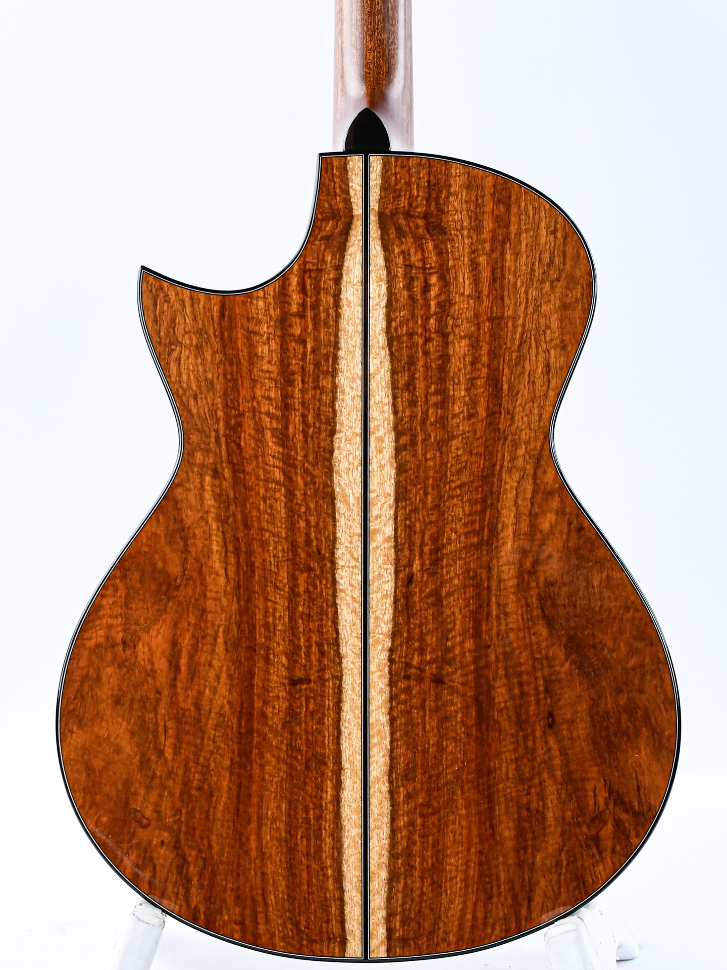Volker Hörauf HO11 12 Fret African Koa Swiss Spruce | The Fellowship of ...
