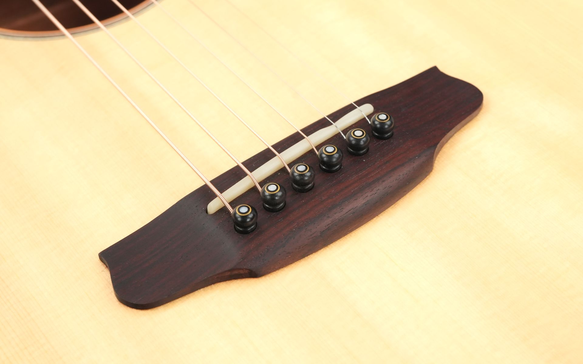 Andy Manson Kingfisher Birdseye Maple 2018 | The Fellowship of Acoustics