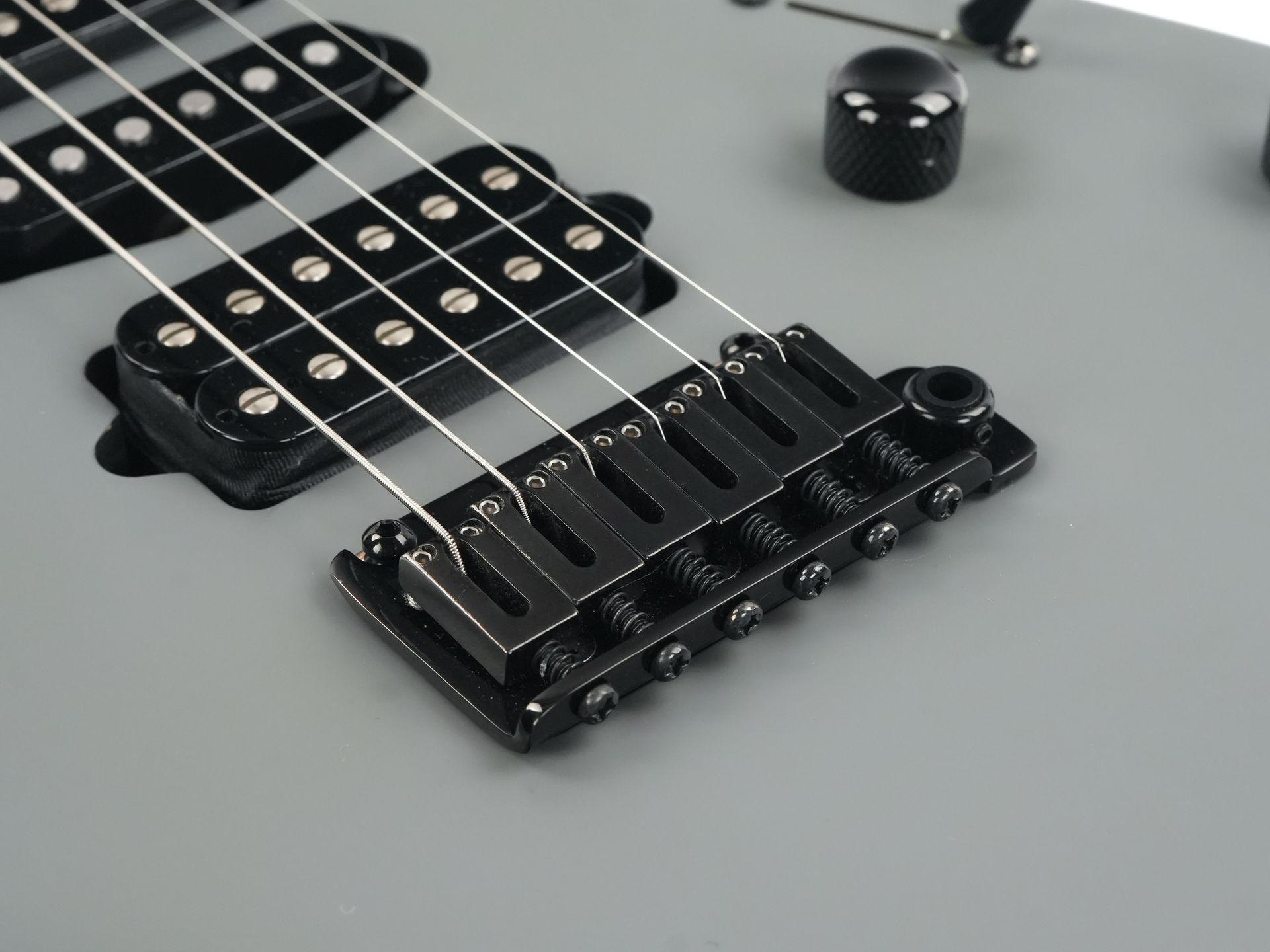 Suhr Modern Terra Mountain Grey LTD 2022 | The Fellowship of Acoustics