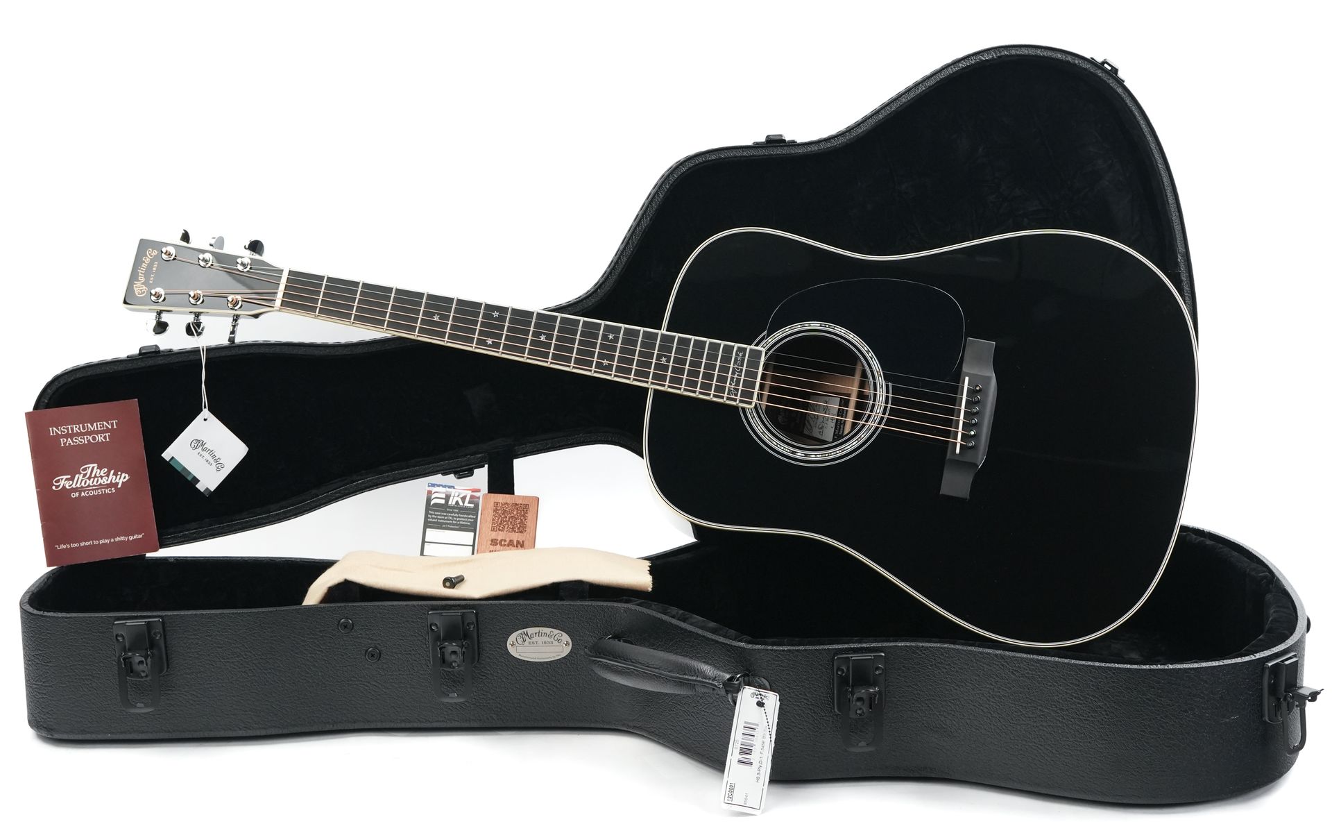 Martin D35 Johnny Cash Commemorative Edition | The Fellowship of Acoustics