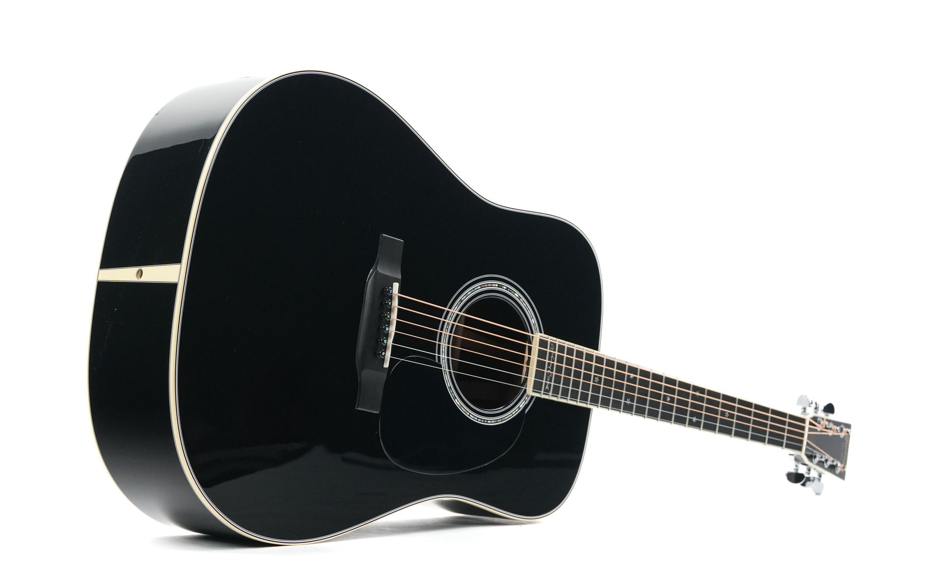 Martin D35 Johnny Cash Commemorative Edition | The Fellowship of Acoustics